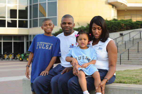 Nostálgicos: Aaron Swinson. De profesión matador. Por Roberto González ...